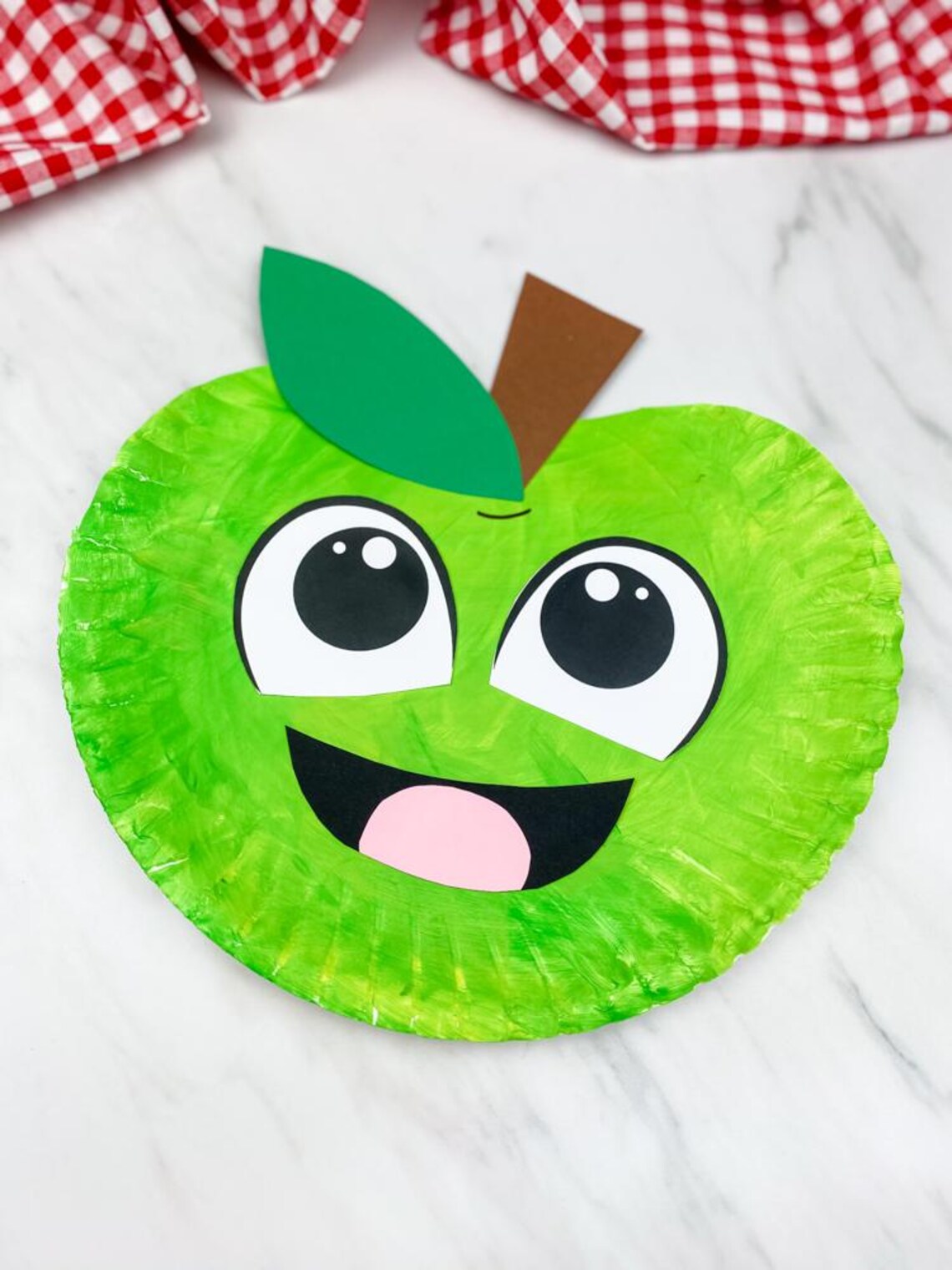 Apple Paper Plate Craft Template | DIY Fall Project for 1st Day of TK ...