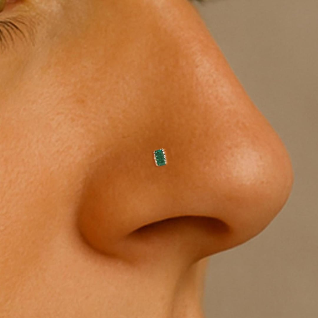 14K Solid Gold Emerald CZ Nose Stud/l Shaped Baguette Nose Ring/s ...