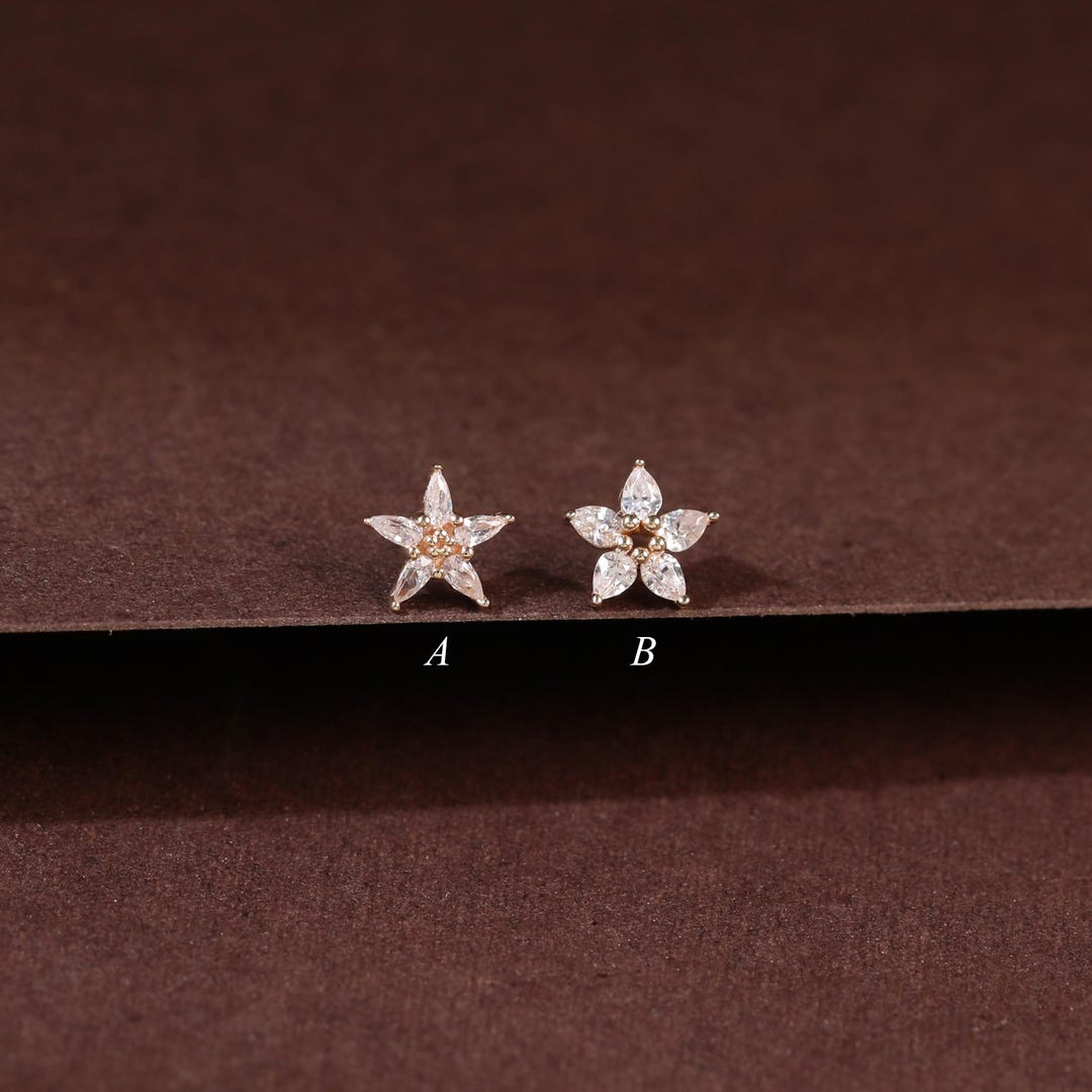 14K Solid Gold Clear CZ Floral Stud Earring/zircon Flower Cartilage ...