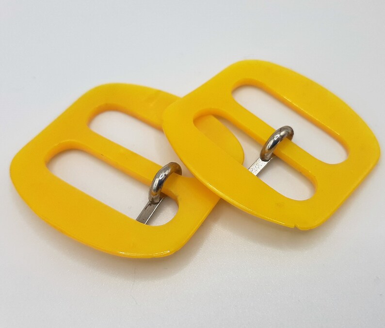 Pair Yellow Art Deco Buckles... C.1950s Plastic Sliders - Etsy