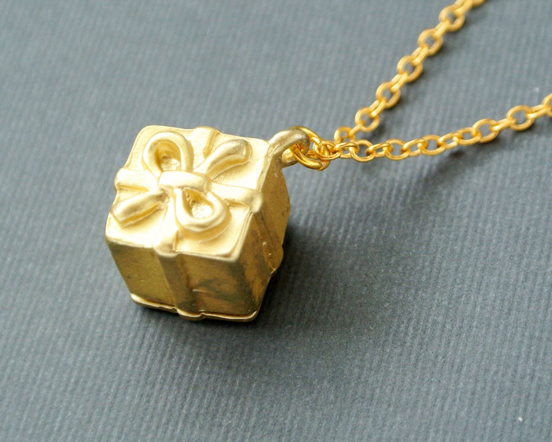 Gift Boxed Necklacegift Box Necklacepresent Necklacejewelry - Etsy