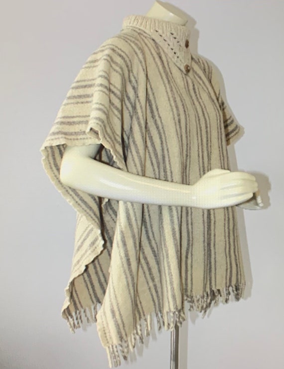1970s WOOL Serape Poncho Cape . Vintage 70s Boho Hipp… - Gem