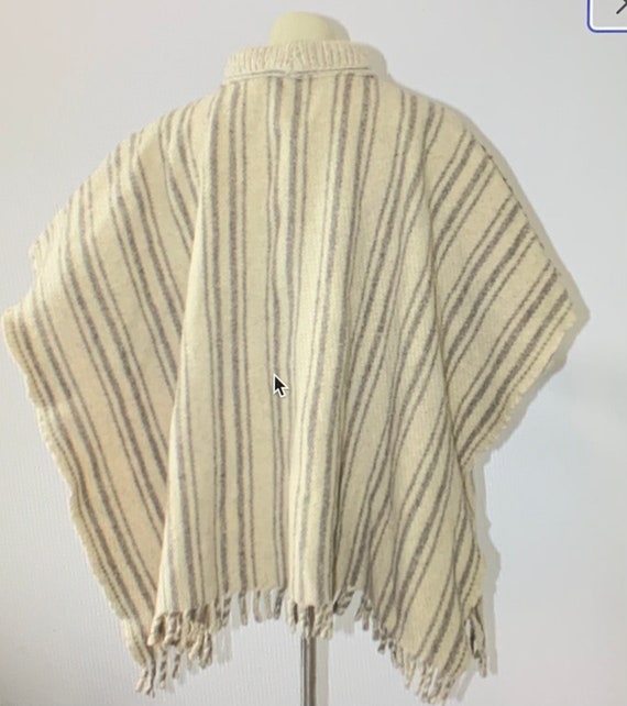 1970s WOOL Serape Poncho Cape . Vintage 70s Boho Hipp… - Gem