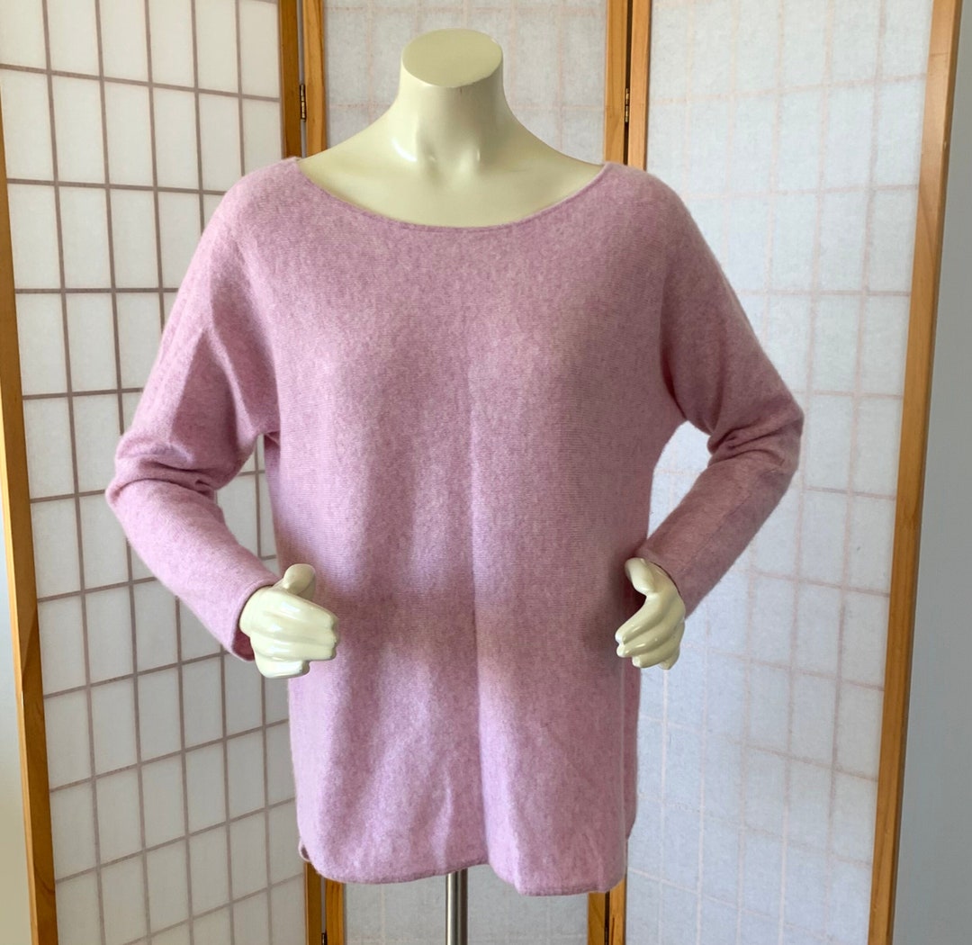 Vintage 100% CASHMERE Soft Pink Sweater . Pure Cashmere Heather Pink Pullover Sweater . Boat ...