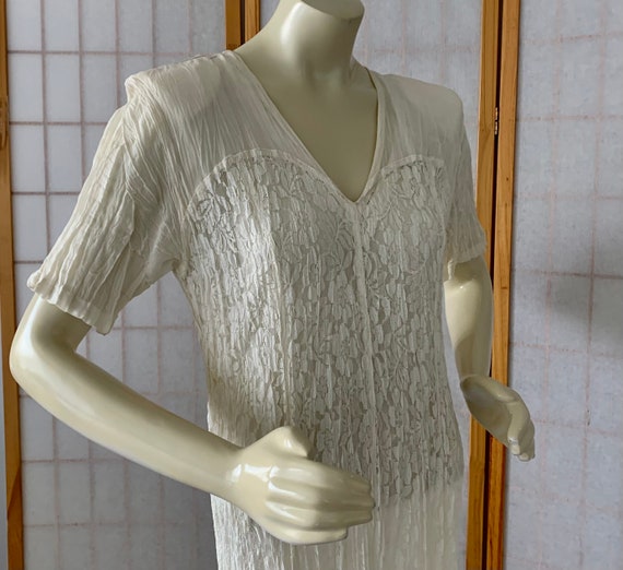 1990s Starina Ivory White Lace Rayon Maxi Crinkle Dre… - Gem