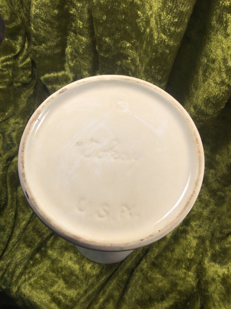 Hull Tokay Pottery Vase / 12 Inch Tokay Vase / Tokay Tuscany - Etsy