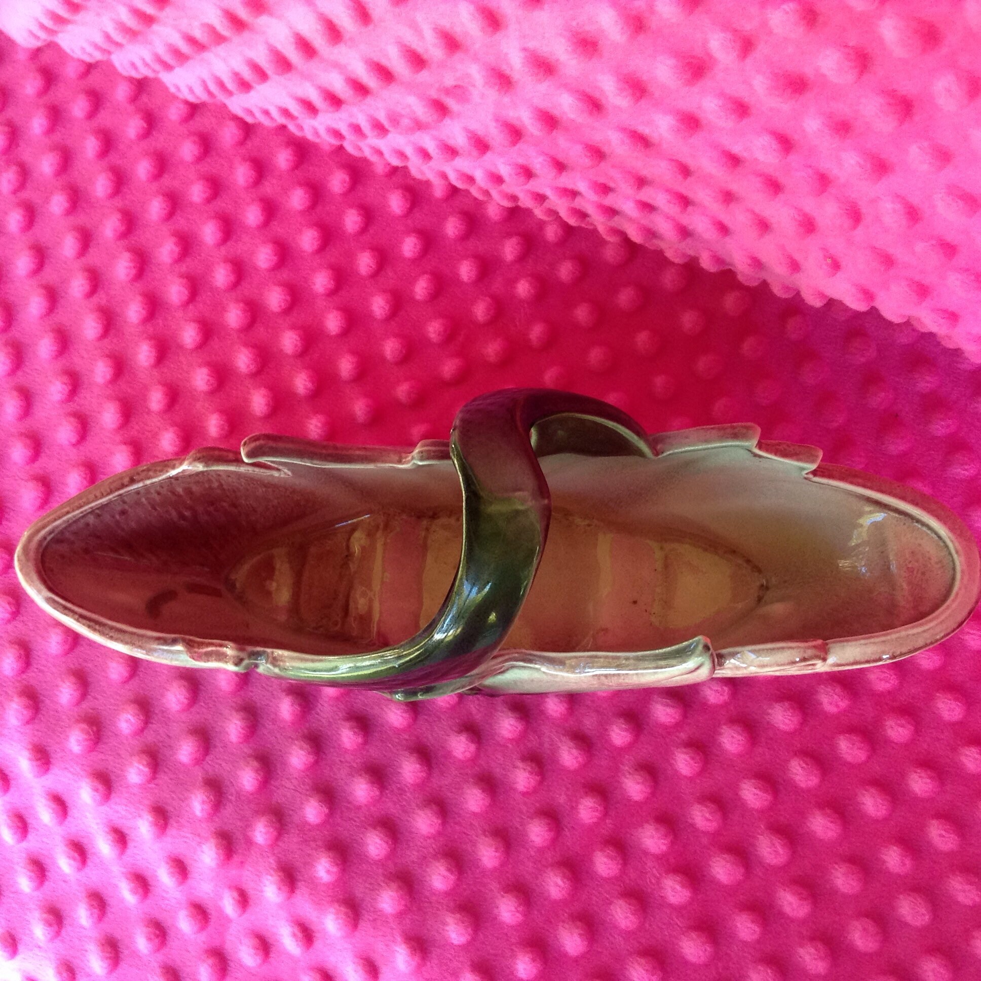 Vintage Hull Pottery / Hull Basket / Leaves and Berries Hull Basket ...