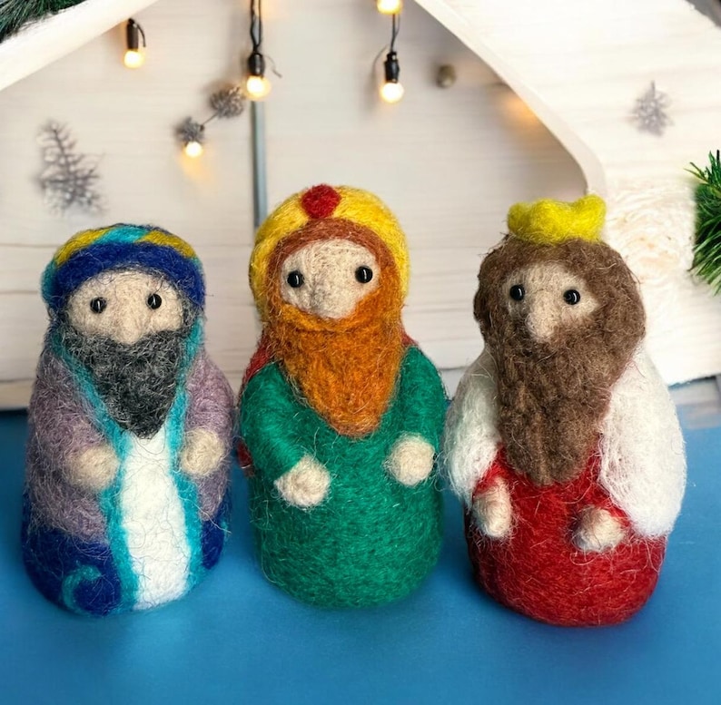 Handmade Needle Felted Nativity Set • Wool Christmas Nativity Scene ...