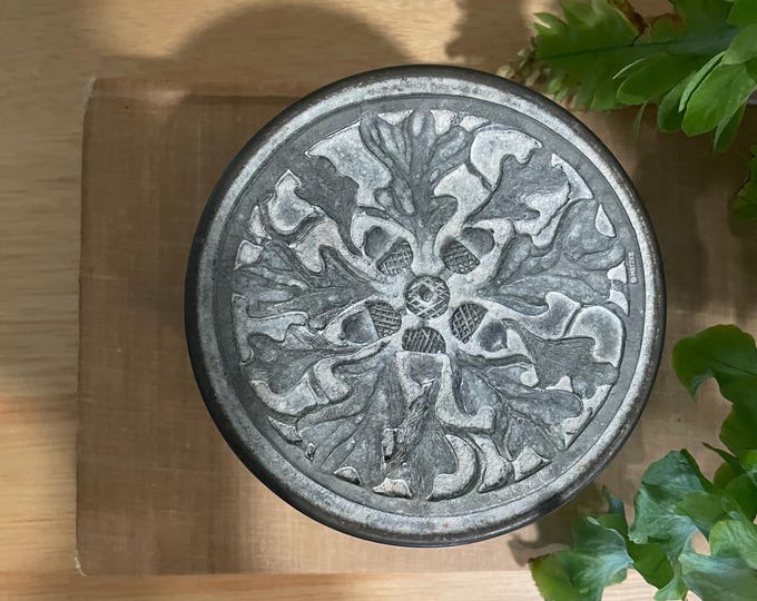 4” Vintage Pewter Trinket Box, Oak Tree, Acorn, Oak Leaf, Metzke Pewter ...