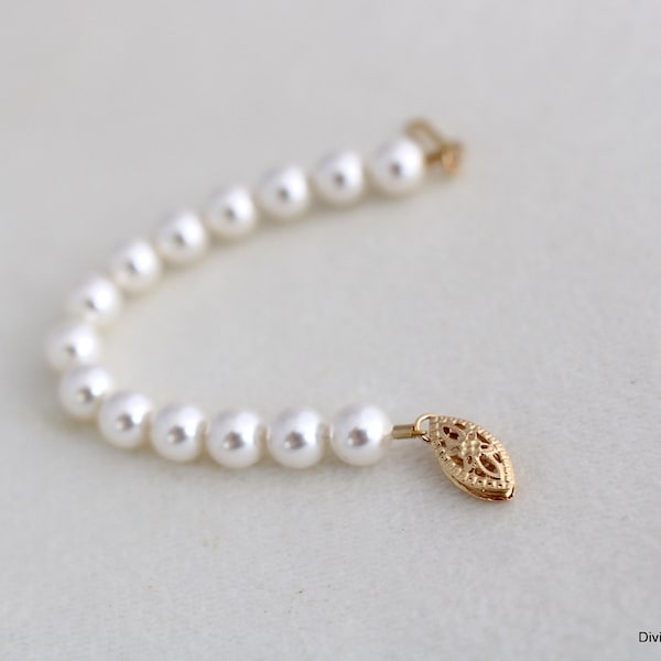 Pearl Necklaces for Women - Etsy