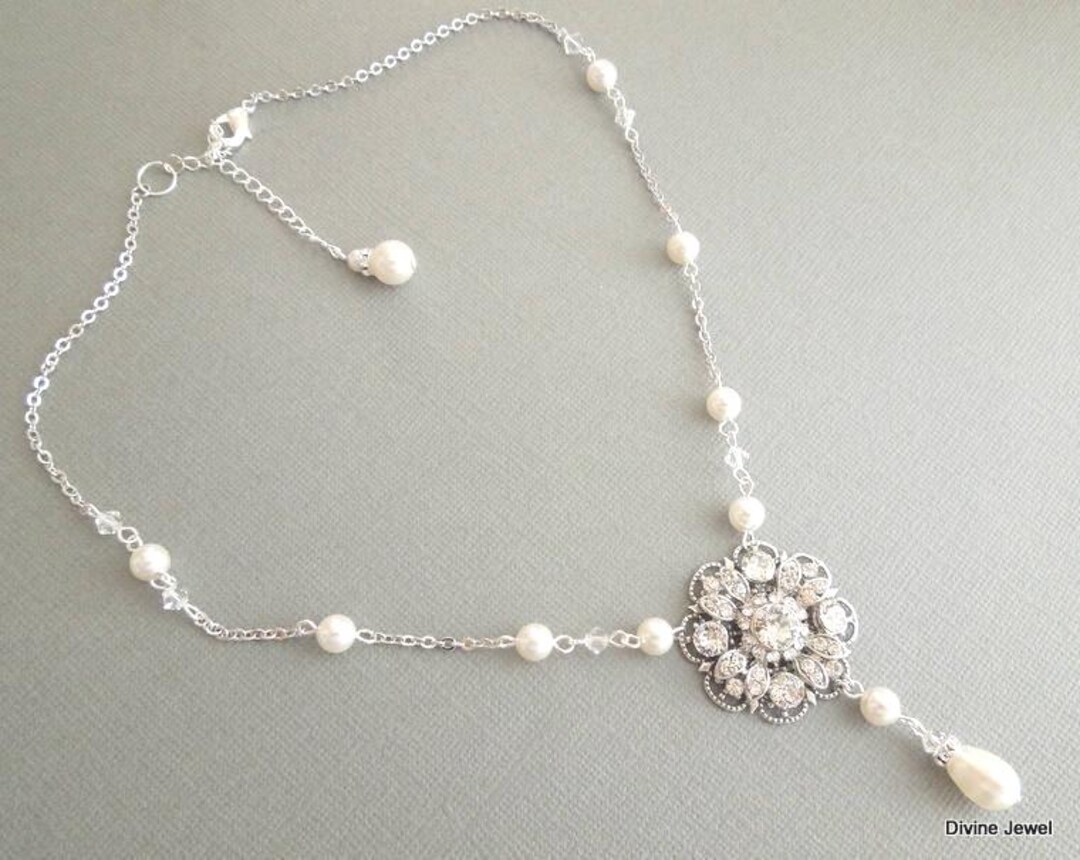 Vintage Style Pearl Bridal Necklace: Rhinestone Teardrop Pendant ...