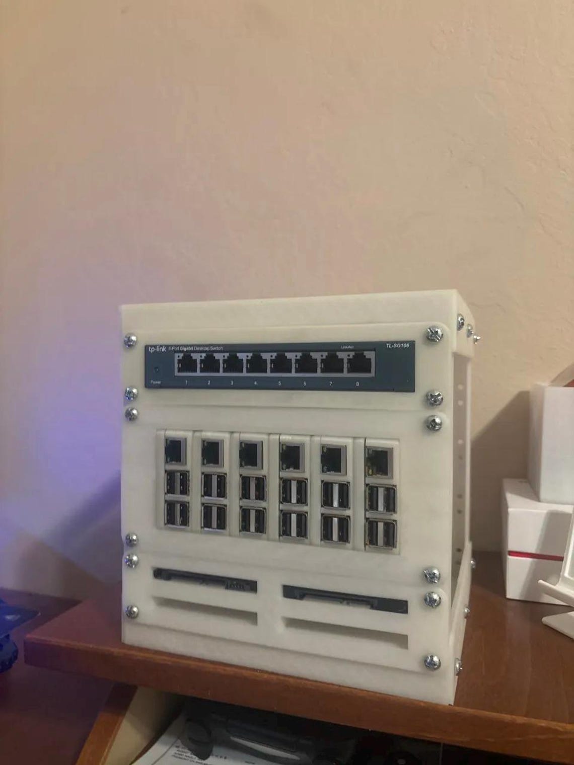 7" Mini Server Rack – Holds 6 Raspberry Pis, 4 Ssds, 8-port Gigabit ...