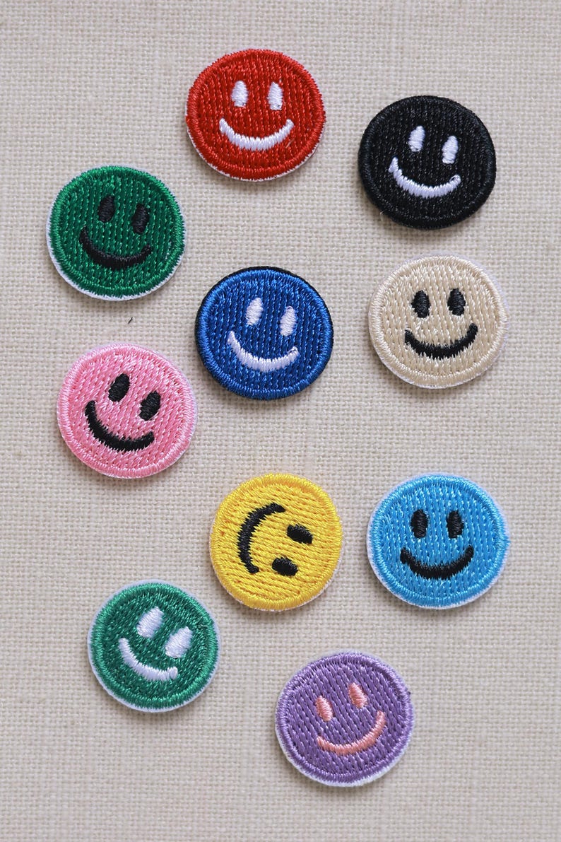 Smiley Face Iron on Patch Set – Cute Embroidered & Glitter Appliques ...