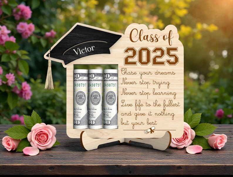 Graduation Money Holder SVG, Class of 2025 Wood Sign, Chase Your Dreams ...