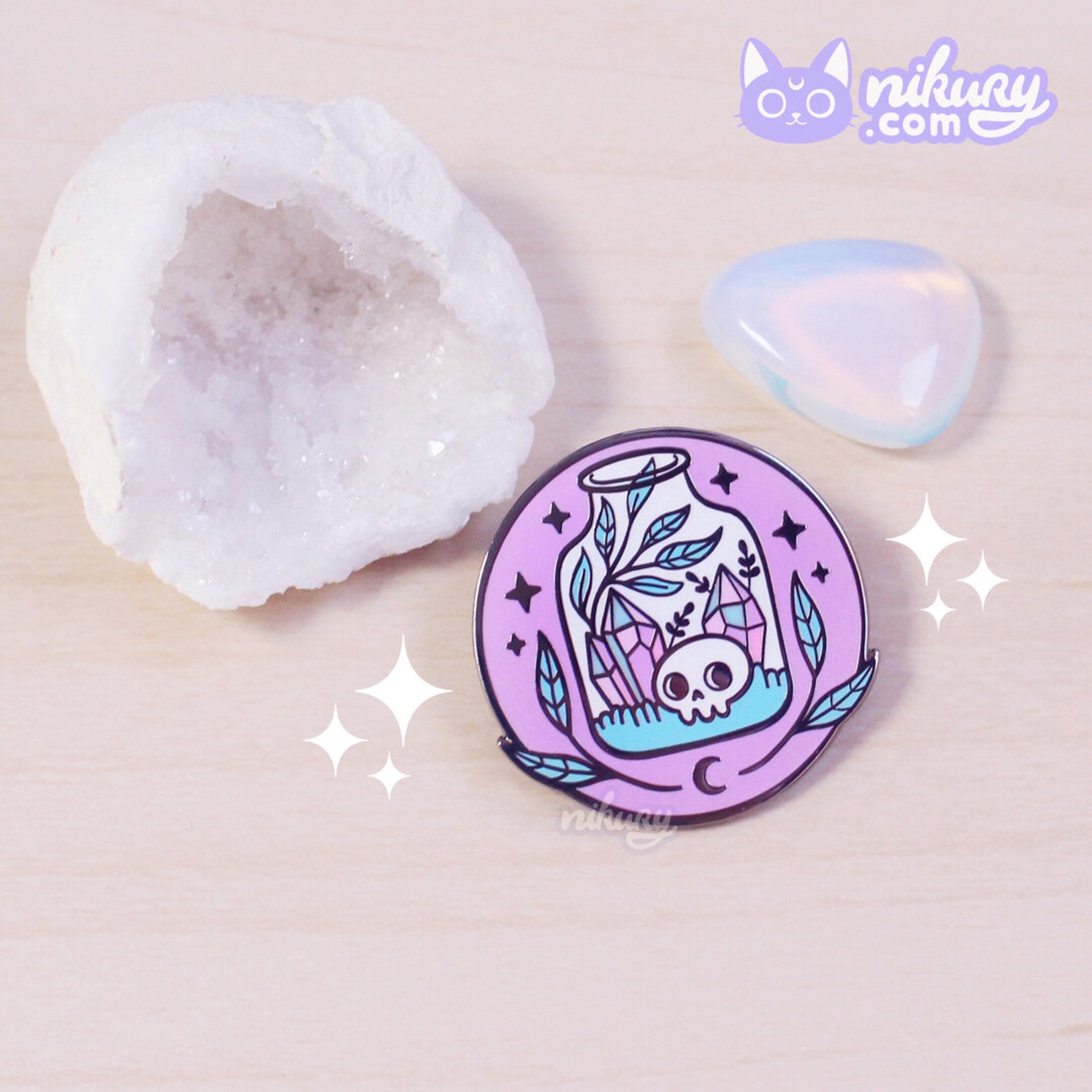 Pastel Terrarium Enamel Pin / Nikury / Cute Spooky Goth Enamel - Etsy