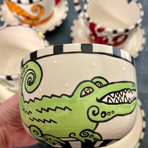 Alligator Cup Gumbo Bowl With Yellow Fleur De Lis - Etsy