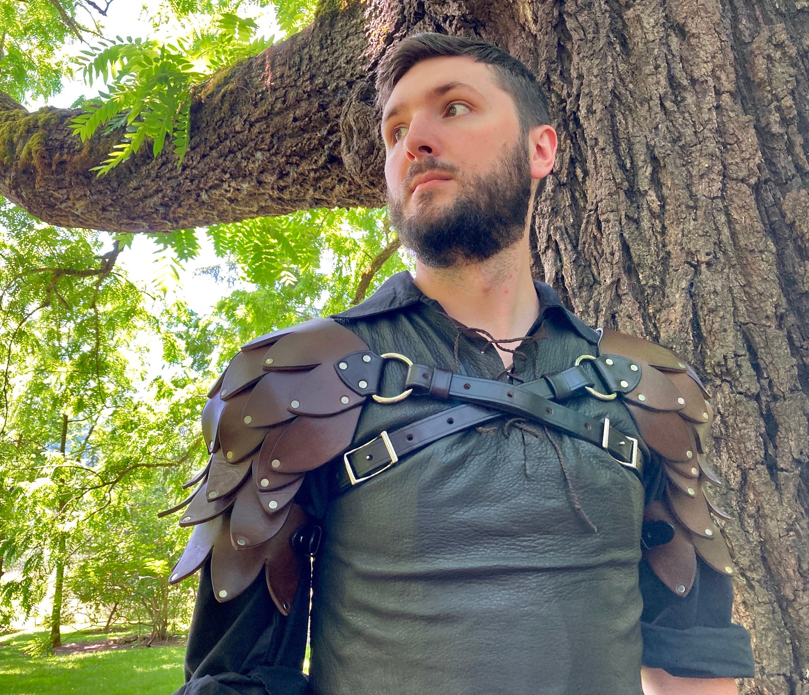 Dragon Scale Heavy Leather Spaulders/pauldrons shoulder - Etsy