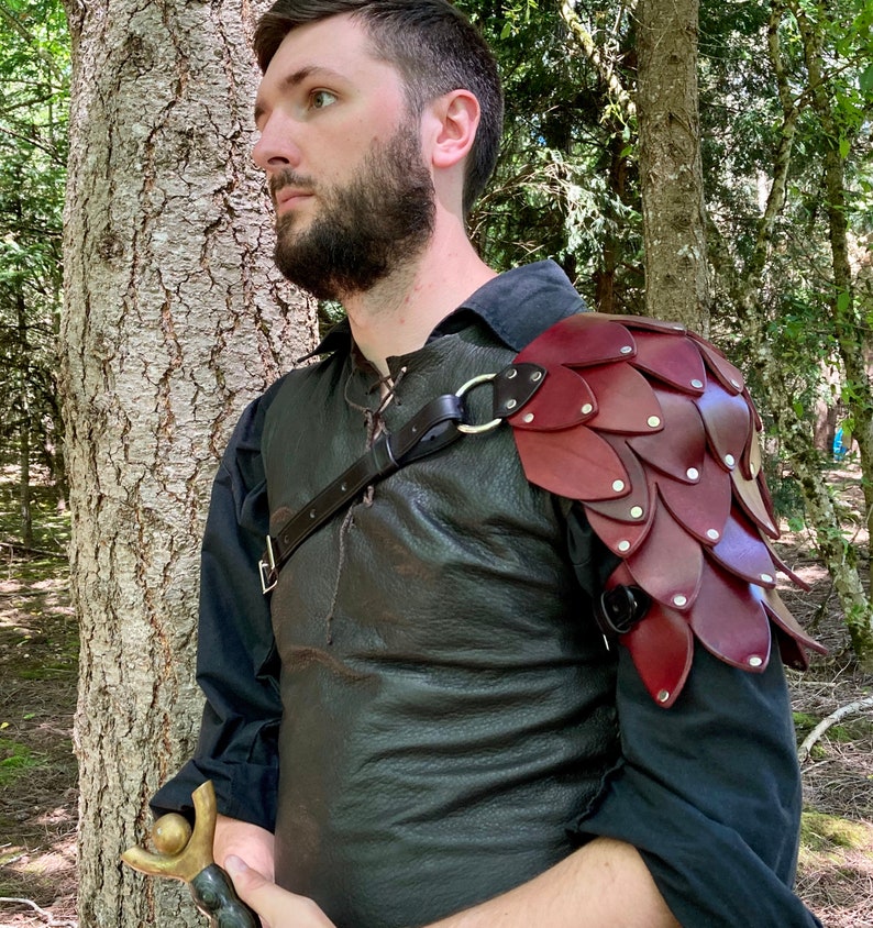 Dragon Scale Heavy Leather Spaulders/pauldrons (shoulder Armor) - Etsy