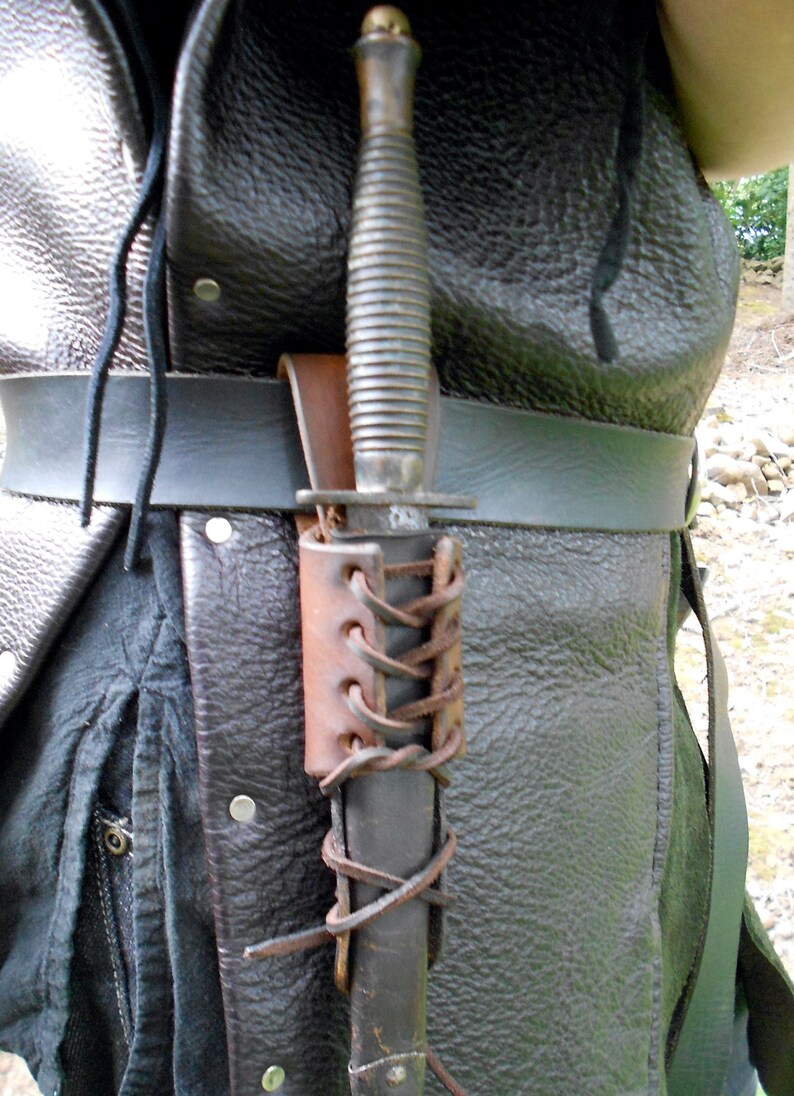 Side Carry Dagger Frog | Etsy