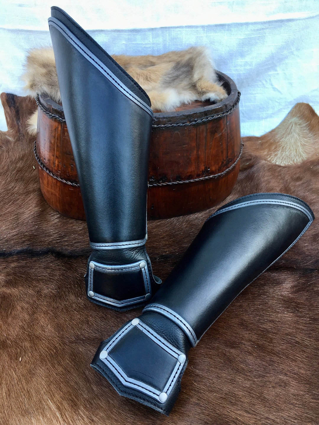 Heavy Leather Extended Gauntlets/bracers - Etsy