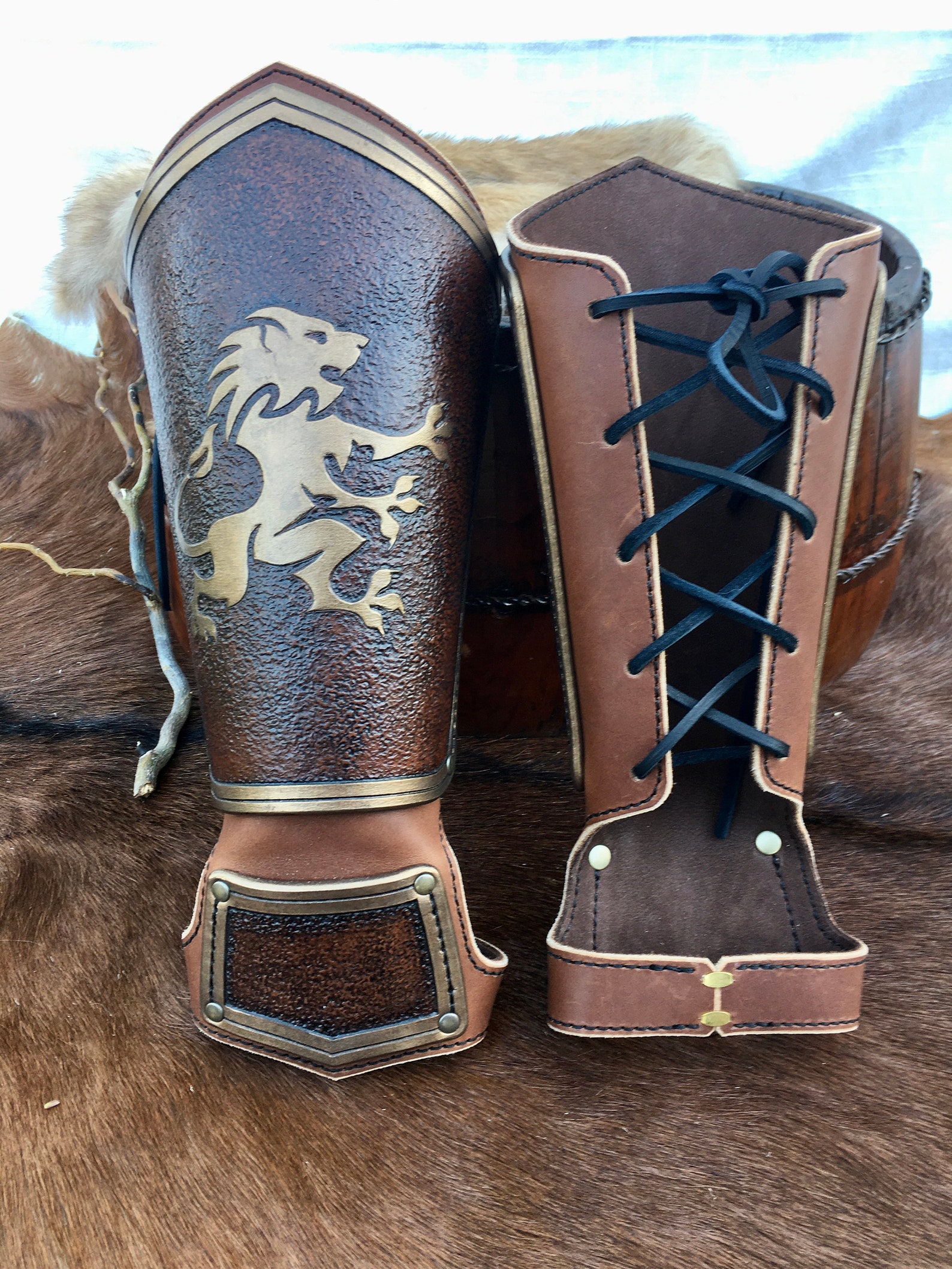 Heavy Leather Lion Gauntlets/bracers - Etsy