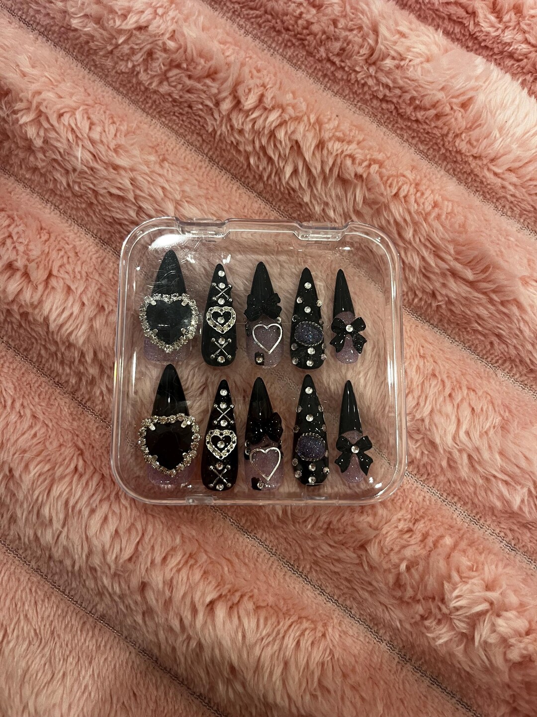 Bedazzled Stiletto Heart Decal Goth Reusable Press on Nails! - Etsy