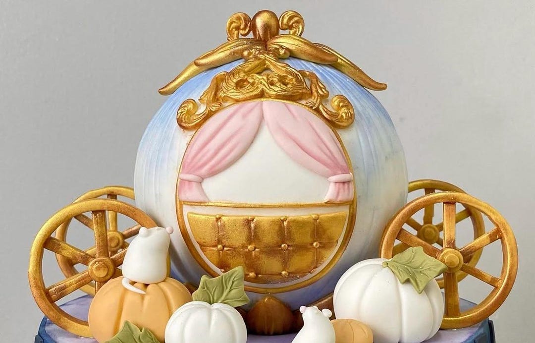 Cinderella Carriage Sugar Cake Topper - Etsy