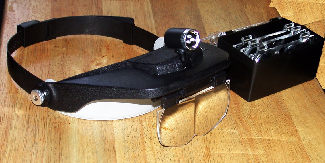 Headband Magnifier With Four HD Lenses and 10x Booster Light - Etsy