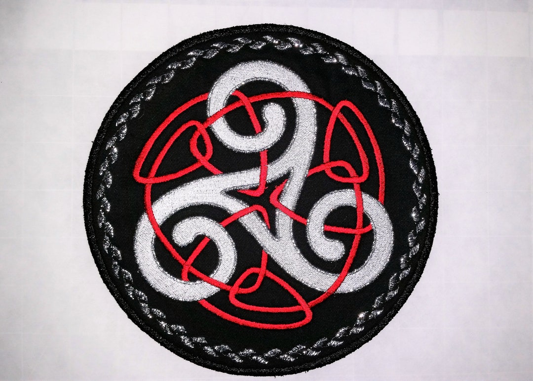 Triskele Iron on Patch 6" - Etsy