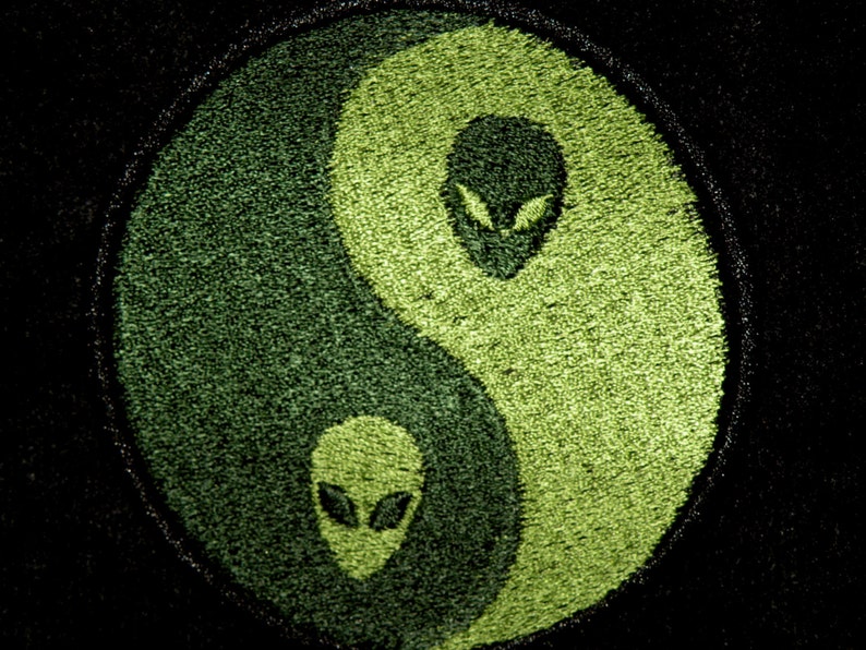 Alien Yin-Yang Iron on Patch 3 | Etsy