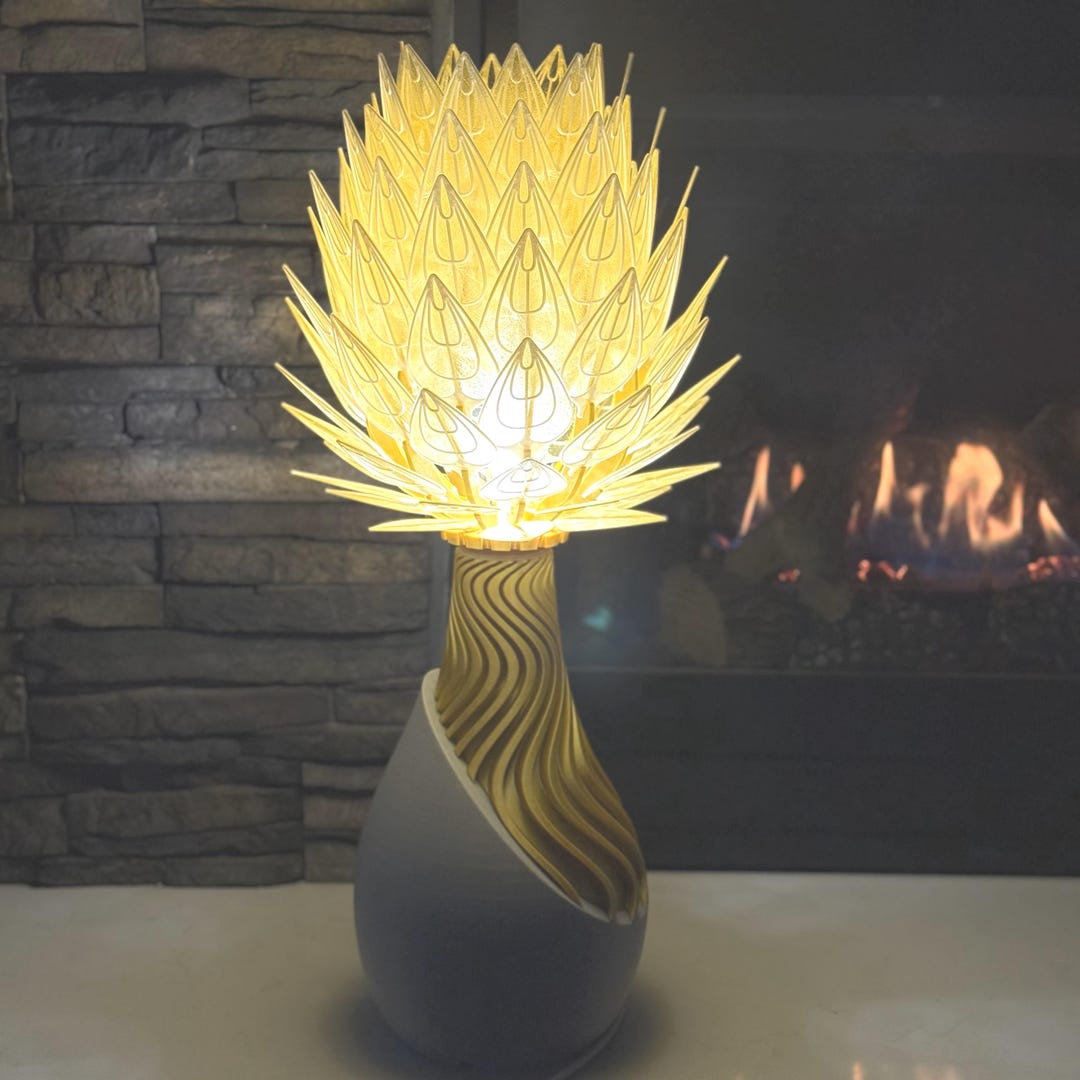 3D Printed Prisma Petal Lamp: Lemon Sunshine Table Lamp - Etsy