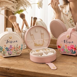 Personalized Birth Flower Jewelry Box: Custom Name Travel Keepsake - Etsy