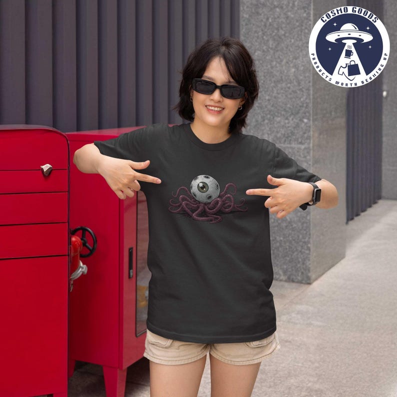 Alien Earth T Ocellus Shirt, Vintage Weyland Yutani Corp Graphic Tee ...