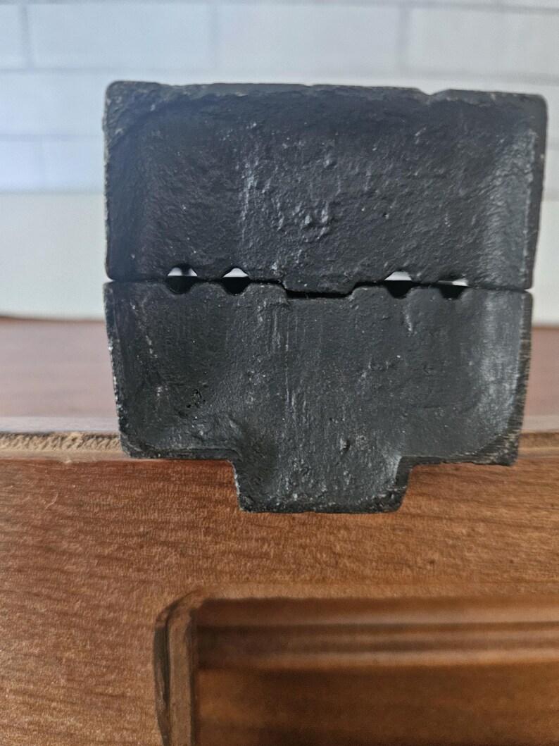 Antique Cast Iron Bank Building Still Coin Bank - Possibly From Late ...