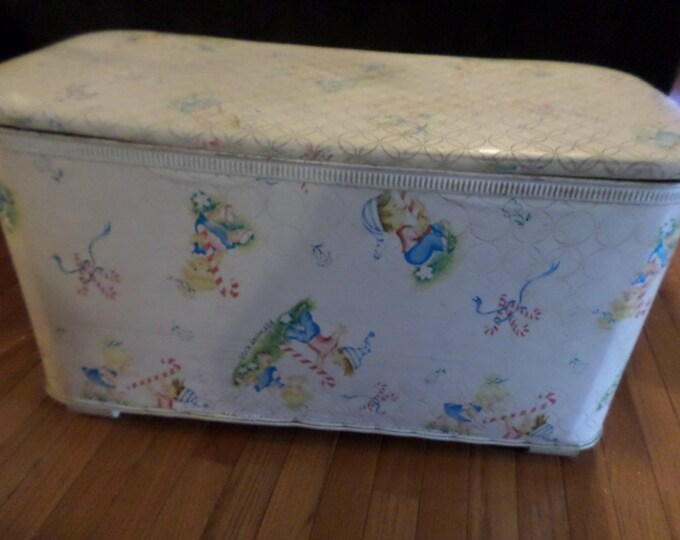 Pep'mint Toy Box Vintage 1960's Pep'mint Kids Children's Toy Box ...