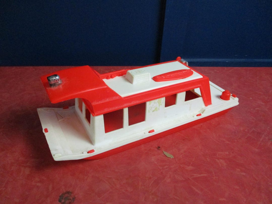 Vintage Timmee Toys Plastic Houseboat Red and White Tim Mee Toy Boat 12 ...