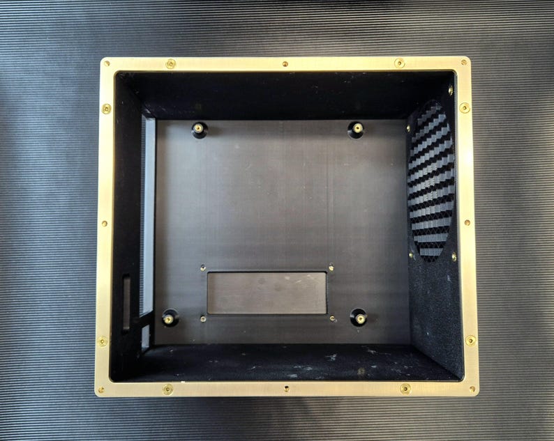 Theca One : APU Mini ITX PC Case (6.4L) - Etsy