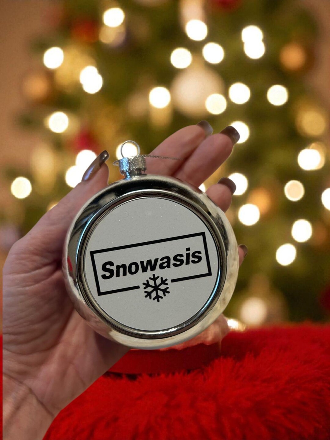 Snowasis | Oasis Inspired | Christmas Bauble Decoration | Christmas ...