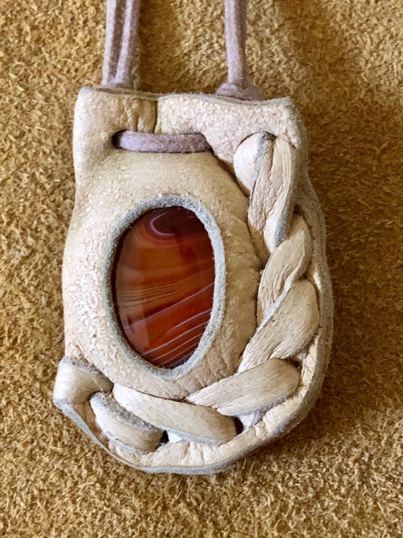 Banded Agate and Leather Pod Shifting Sands...this Wisdom Pod - Etsy