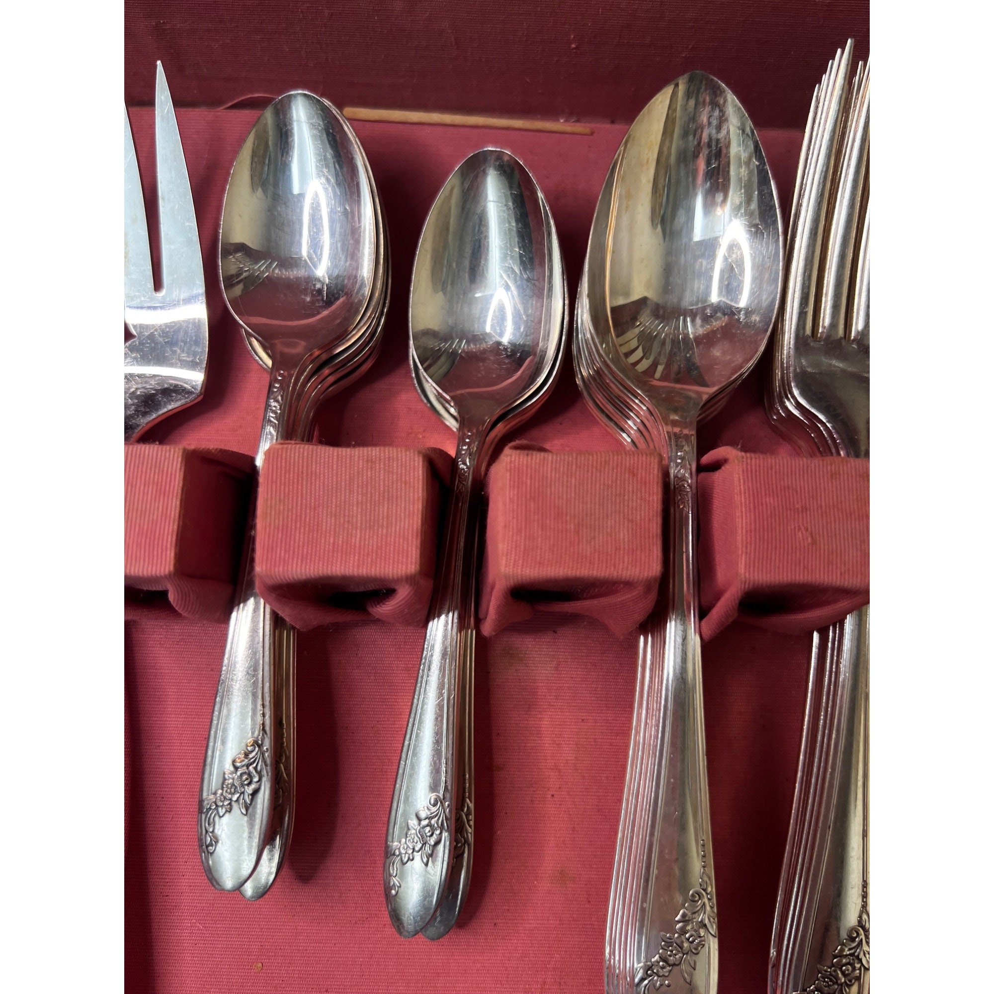 Tudor Plate Oneida Community Queen Bess 1948 Silverplate Set of 50 Pcs ...