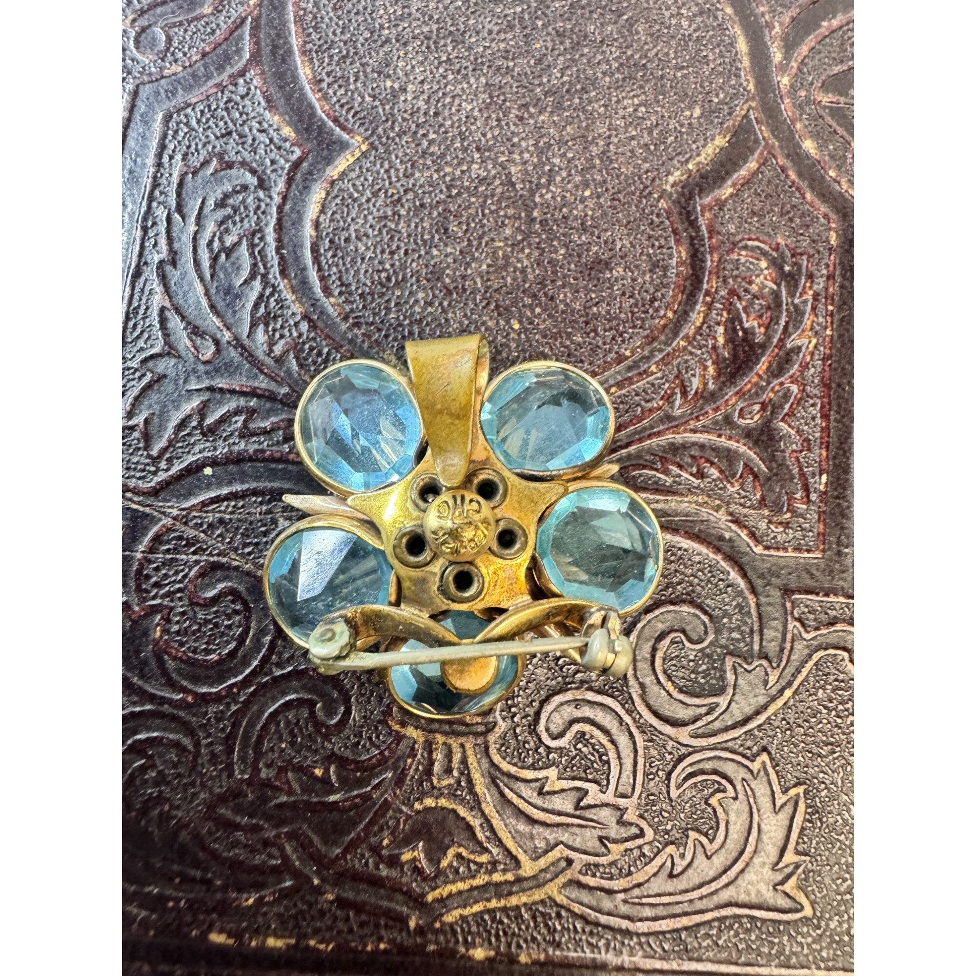 1930'S CRC Charles Reis Co. 12K Gold Filled Blue Glass Brooch Pendant 1 ...