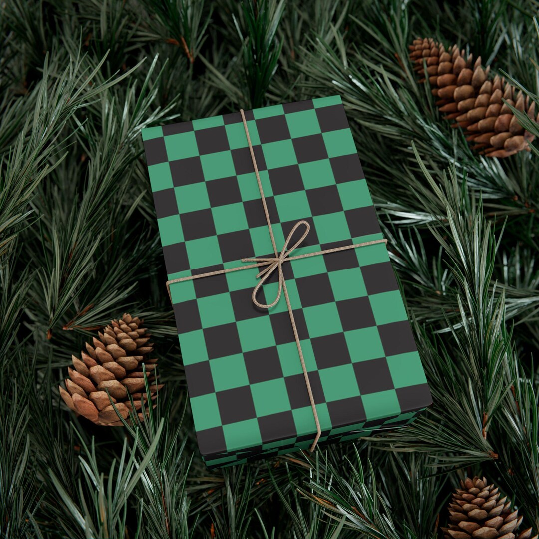Anime Wrapping Paper | Green Black Checkered Kimono Wrapping Paper ...