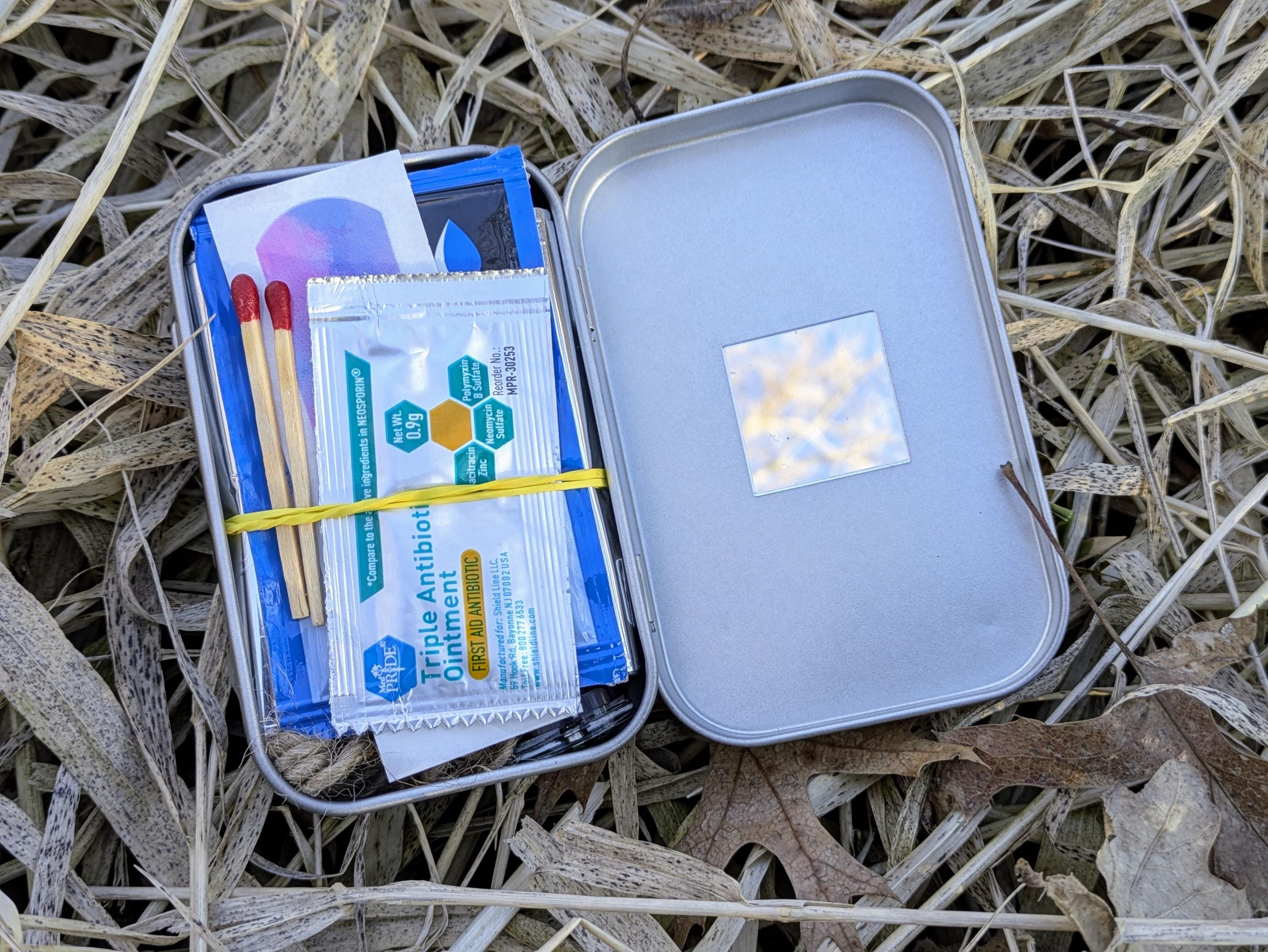 Tiny Wilderness Survival Kit - Etsy