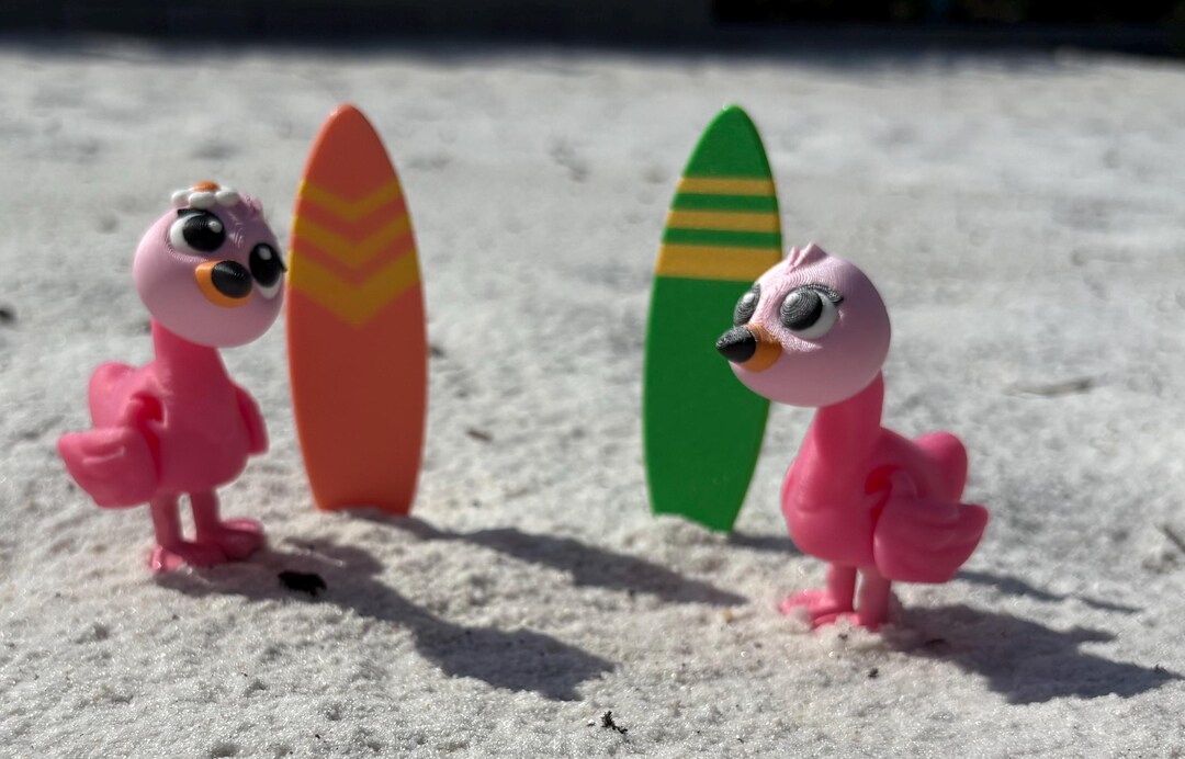 Surf’s up Flamingos Play Pal Playset- Flamingo and Surf Boards 3D ...