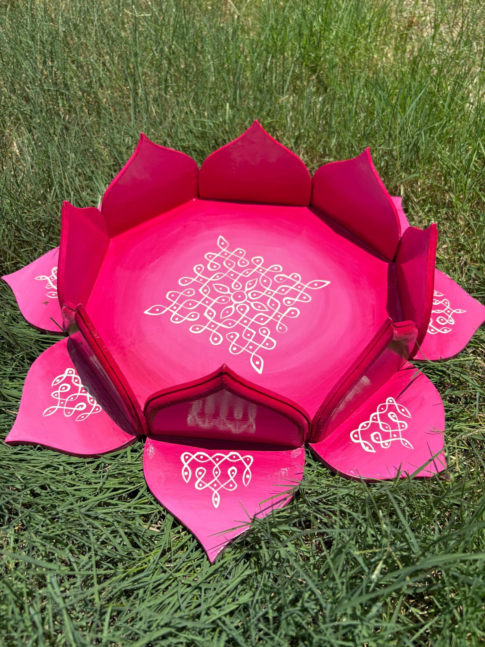 Handcrafted Kolam Lotus Peetam: Indian Pooja Decor - Etsy