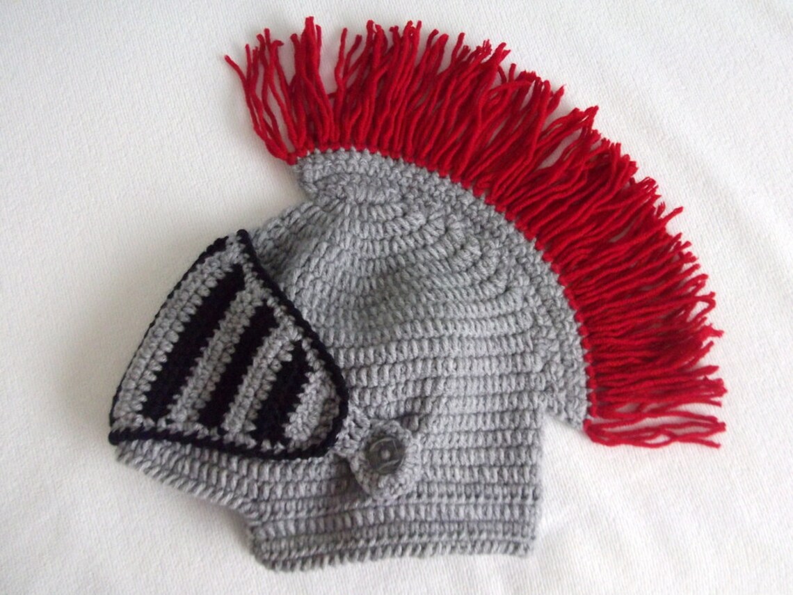 Crochet Knight Hat With Fringe -gladiator-medieval Knight Helmet Hat ...