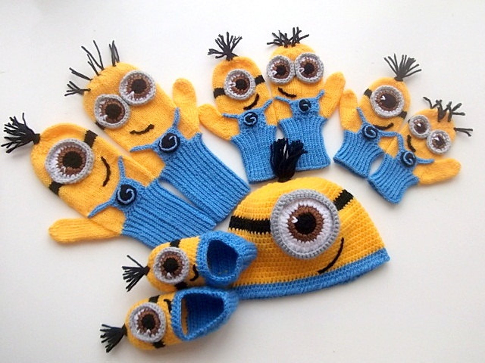 Adultkidsbabydespicable Me Minion Mittens Gloves-minion - Etsy