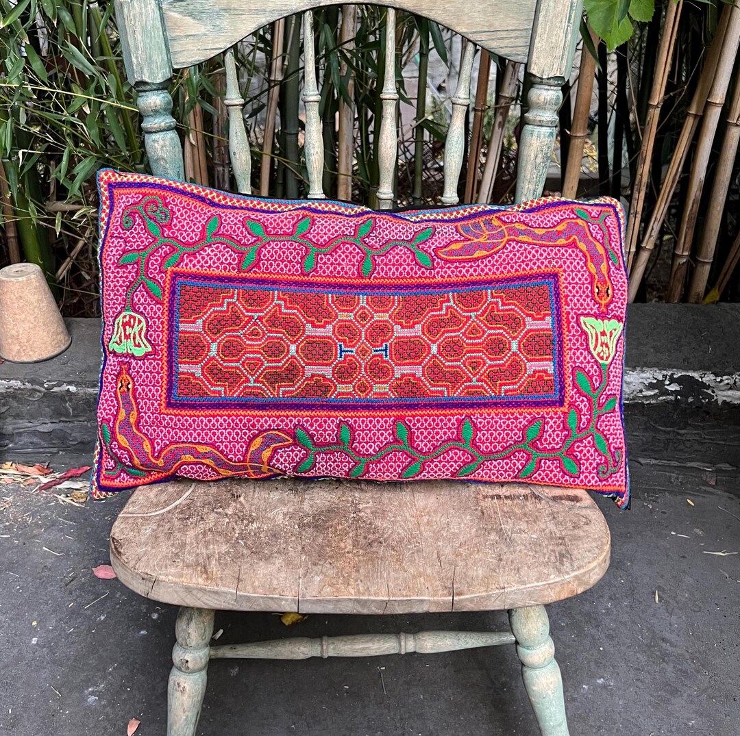 Fancy Large Shipibo Embroidery Pillowcase With Snakes and Chakruna - Etsy