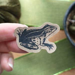 Frogs and Trash Friends Vintage Sticker 2-pack - Opossum, Raccoon, Crow ...