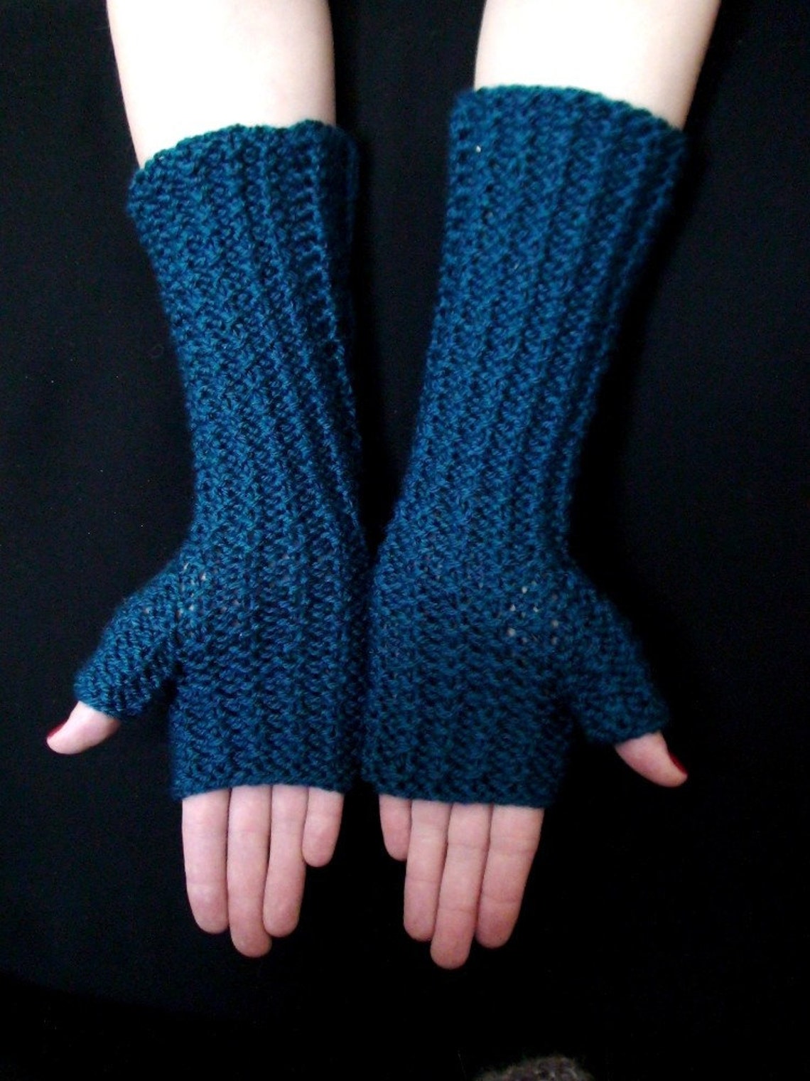 Fingerless Gloves Blue Dark Ocean Cabled Wrist Warmers Extra - Etsy